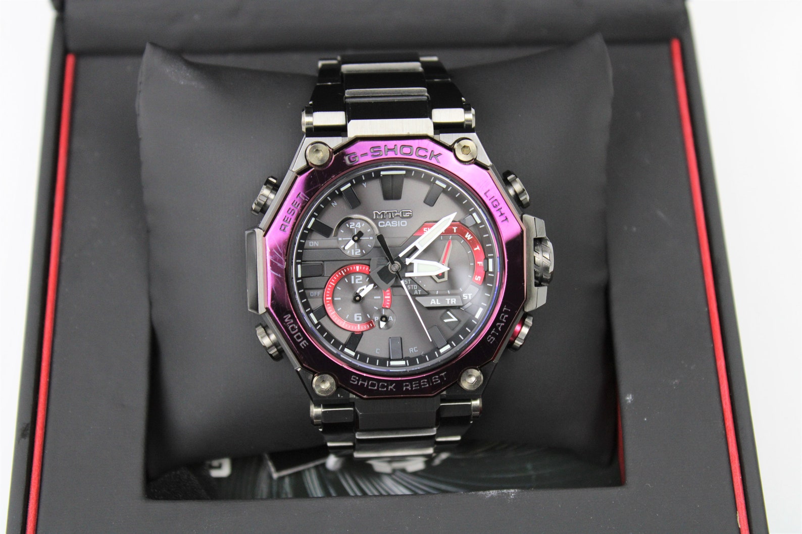Casio G-shock MTG-B2000BD-1A4ER in Original Packaging - Etsy