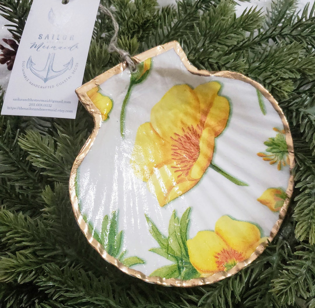 Decoupage Real Scallop Shell Ornament, Handcrafted Decoupage Yellow ...