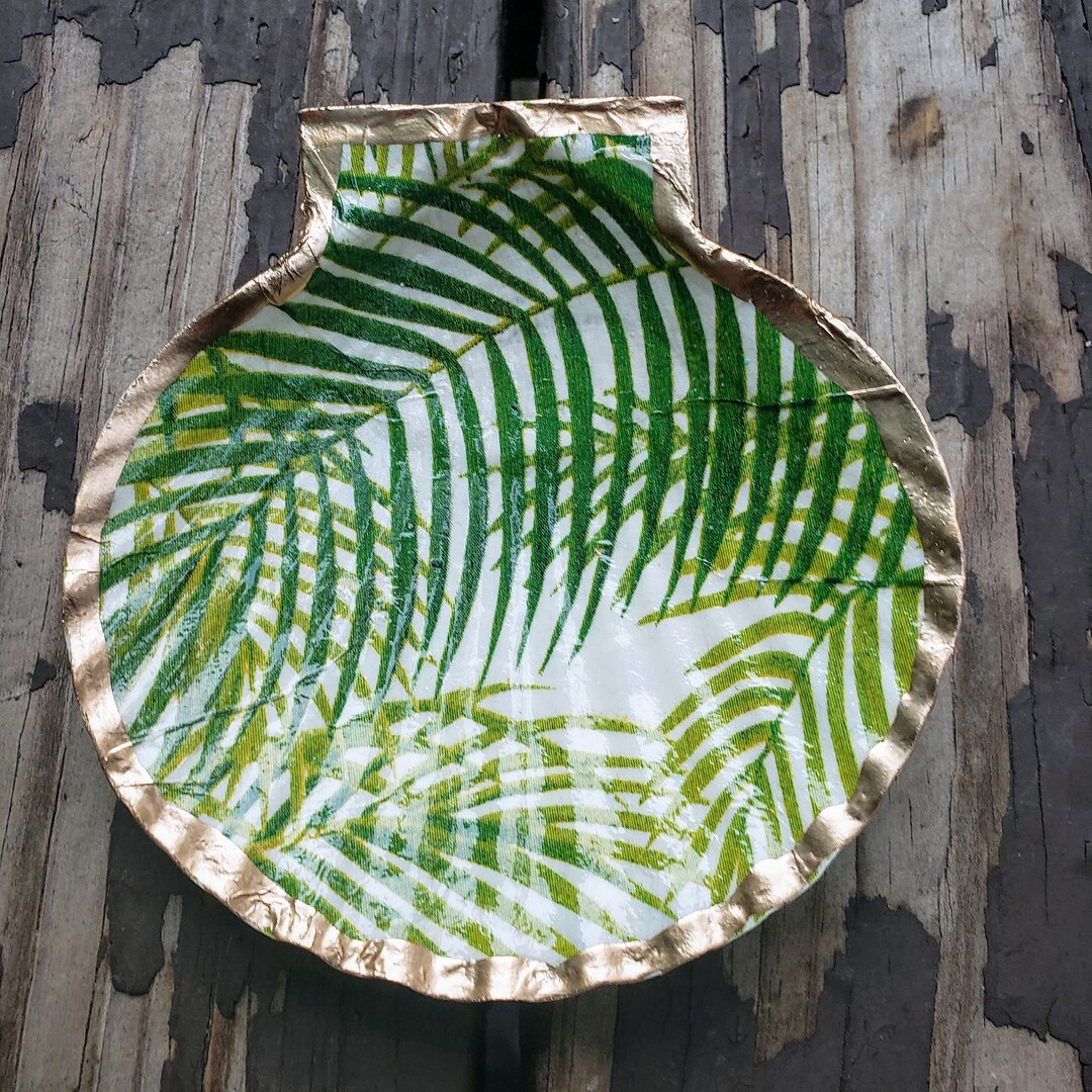 Decoupage Scallop Shell Ornament Trinket Ring Dish, Large English ...