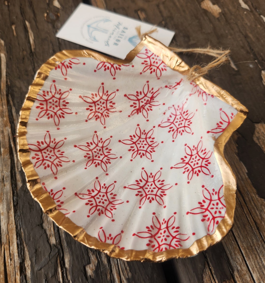 Whimsical Red Snowflake Pattern Decoupage Scallop Ornament or Trinket ...