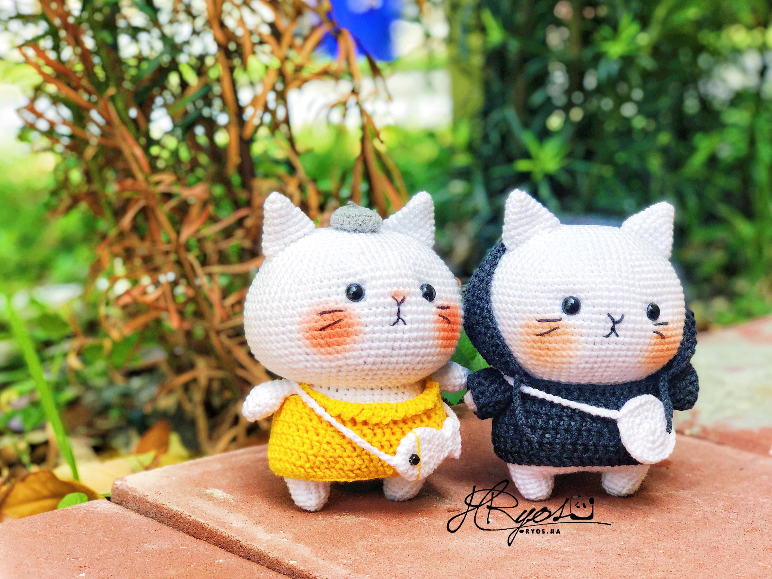 Little Cutie Crochet Amigurumi Pattern by Hryos - Etsy