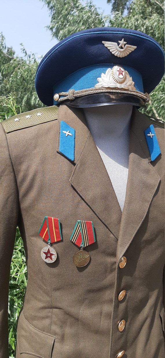 Soviet military uniform khaki officers USSR Plus 2 me… - Gem