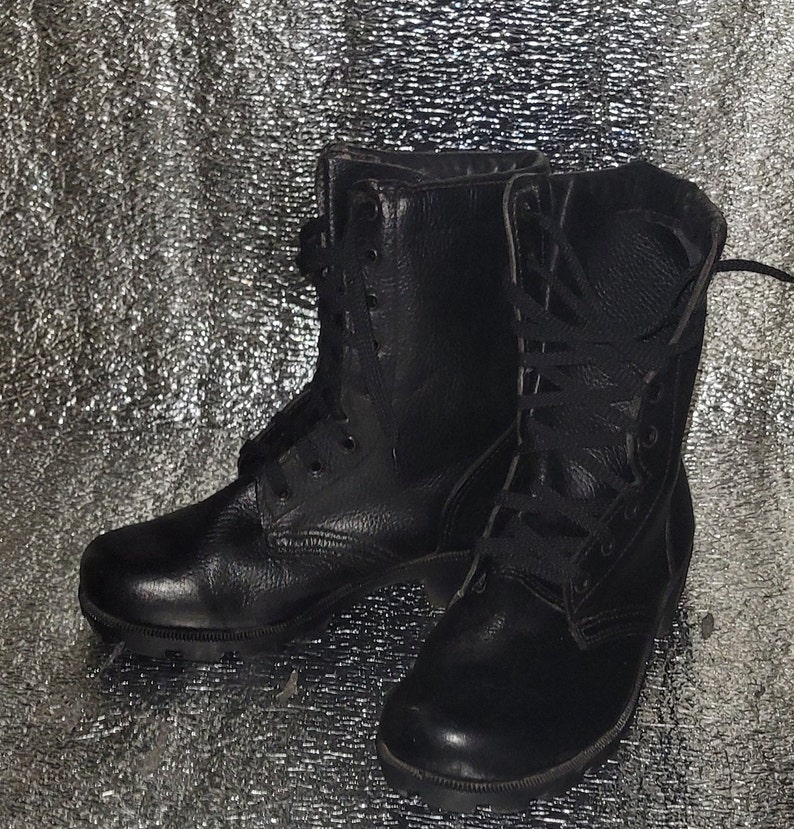 Vintage Black Leather Lace up Boots, High Ankle, Classic Old-era ...