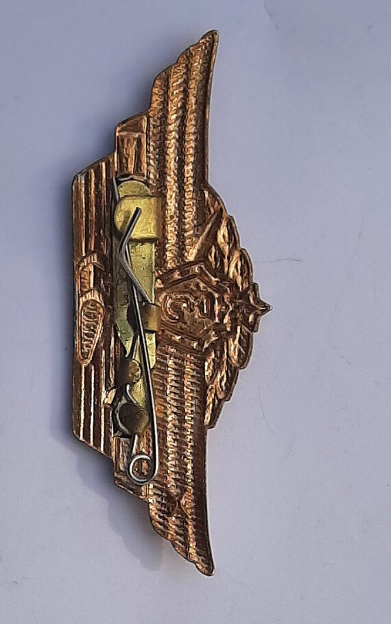 Soviet military badge class tanker 3 USSR - Gem