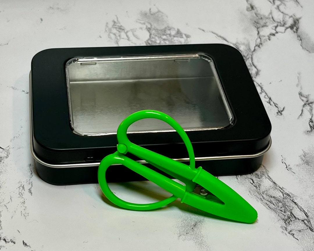Green Tiny Scissors for Knitting & Crochet | Mini-scissors With ...