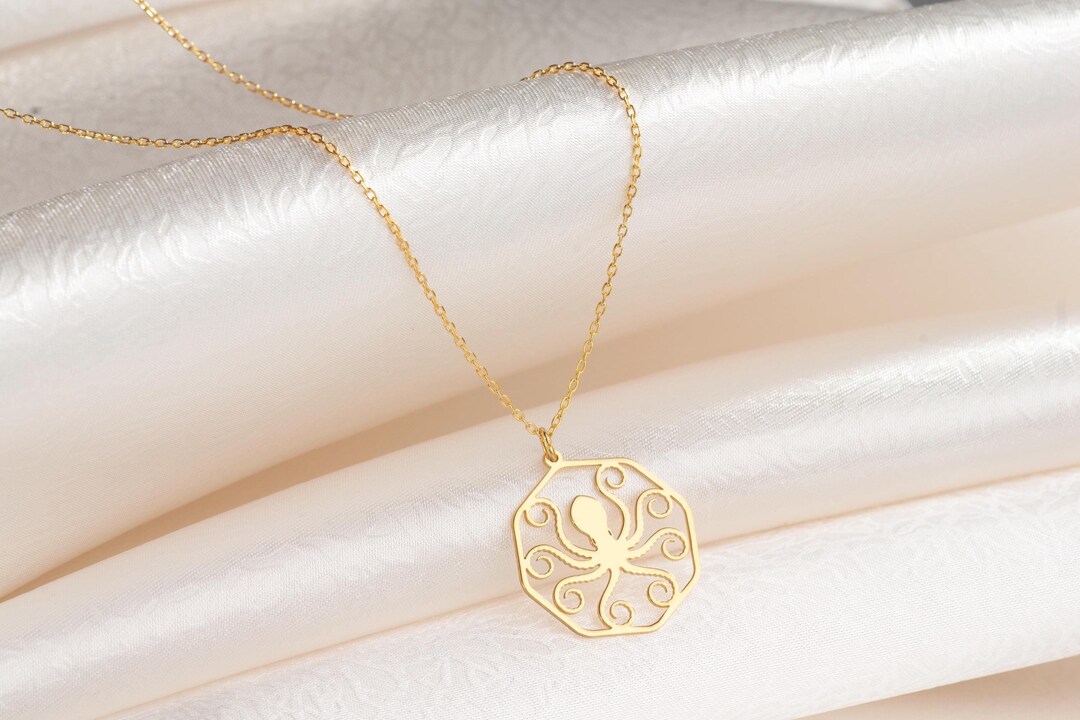 14K Solid Gold Octopus Medallion Necklace, Kraken Jewelry, Gift for Her ...