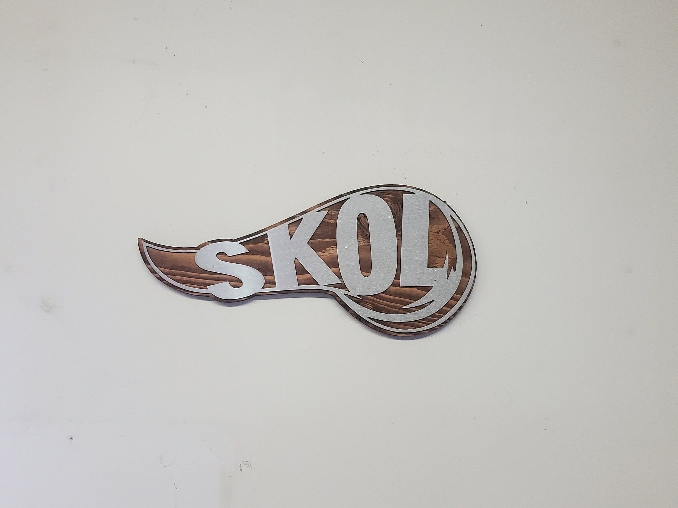 Minnesota Vikings SKOL Horn: Metal Art on Wood Decor - Etsy