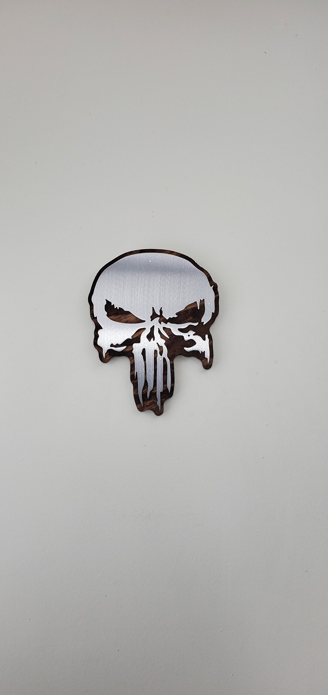 Punisher Skull | Metal Art on Wood | Distressed Cracked Skull ...