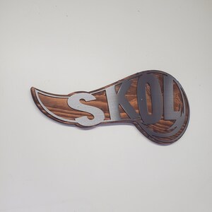 Minnesota Vikings SKOL Horn: Metal Art on Wood Decor - Etsy