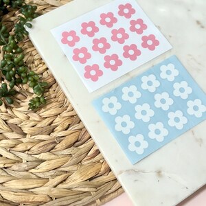 DIY Daisy Decal, Retro Decal, Floral Decal, Flower Stickers, Laptop ...