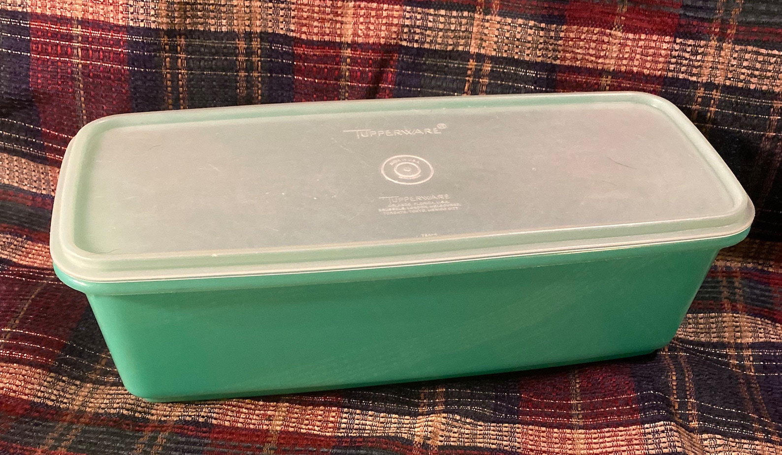 Vintage Tupperware Large Jadeite Easy Crisp Vegetable Crisper Keeper ...