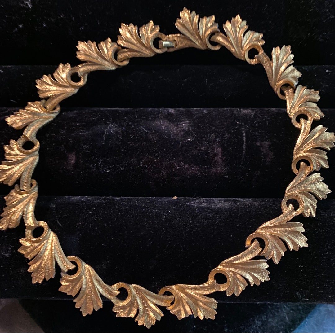 Vintage Mid Century Gold Tone Leaf Scroll 17 Inch Choker - Etsy