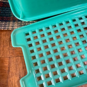 Vintage Tupperware Large Jadeite Easy Crisp Vegetable Crisper Keeper ...