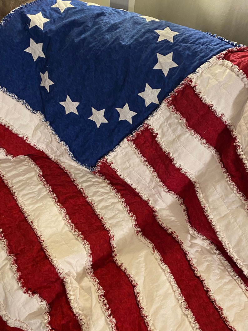 Betsy Ross American Flag Rag Quilt - Etsy