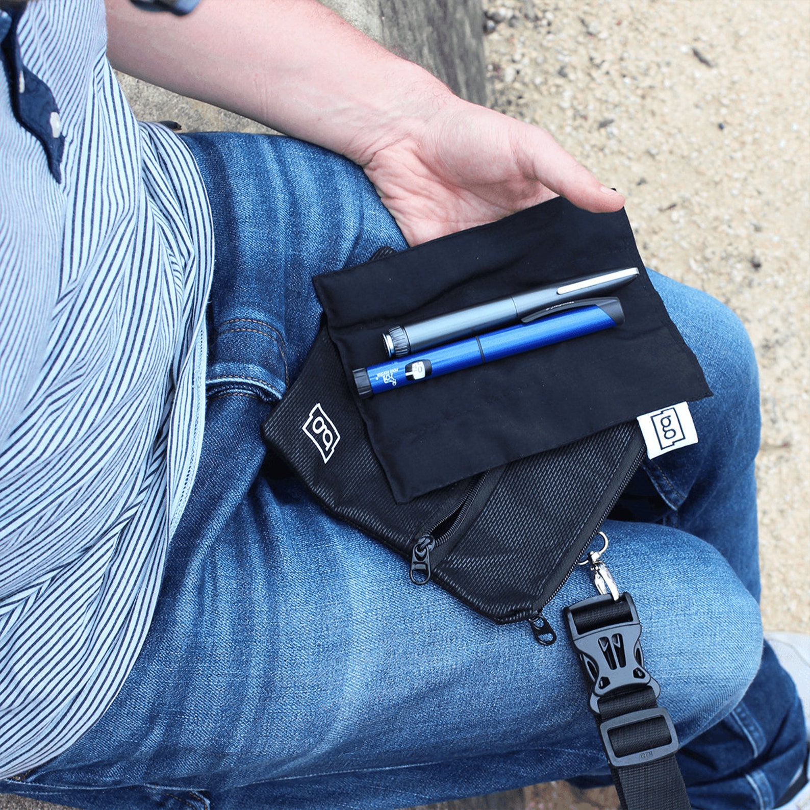 Glucology Insulin Cooling Wallets | Fits 5 Pens | Keep Insulin Cool for ...