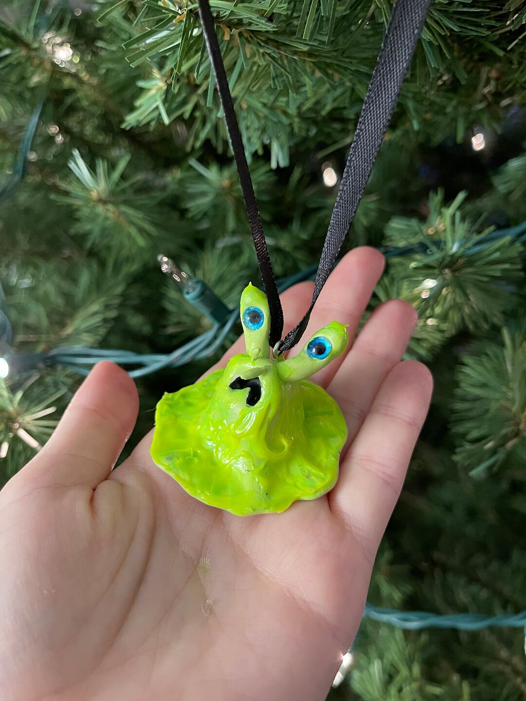 Ecto Snail Ornament - Etsy