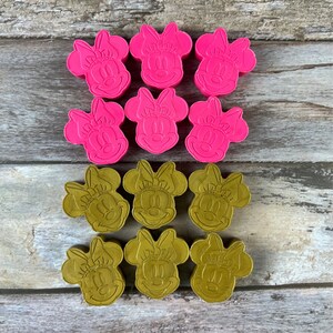 Minnie Mouse Shaped Crayons Ideal Party Favors & Gifts for Kids - Etsy