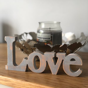 Wooden Hand Painted Love Sign - Etsy