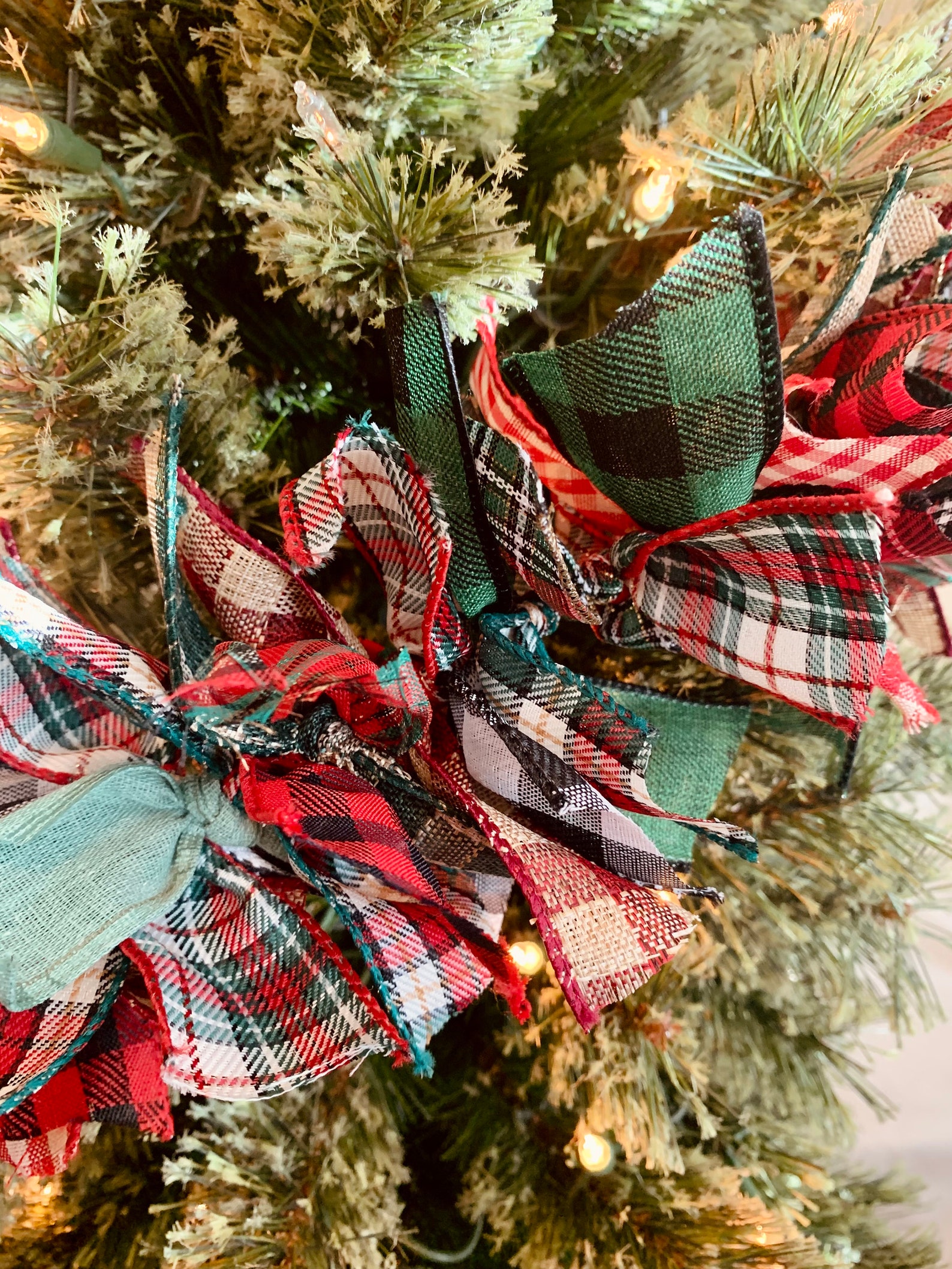Christmas Plaid Mix Ribbon Garland - Etsy