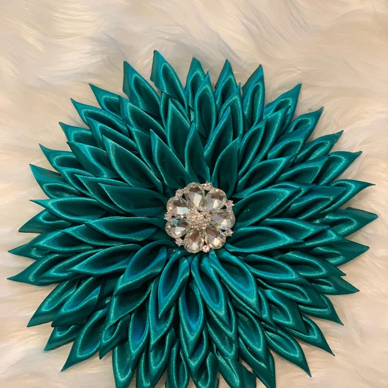 Teal Flower Brooch - Etsy