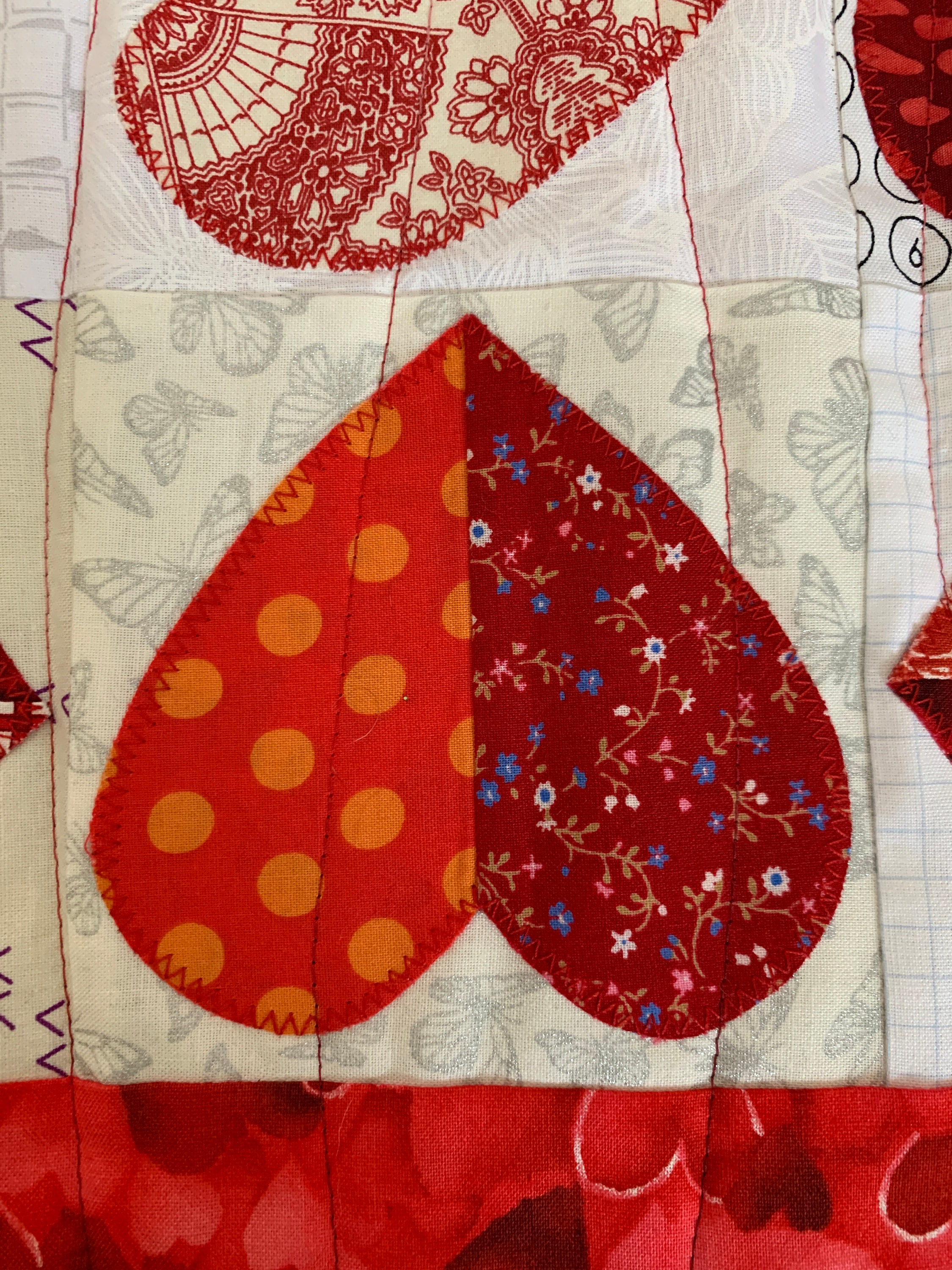 Hearts Table Topper - Etsy