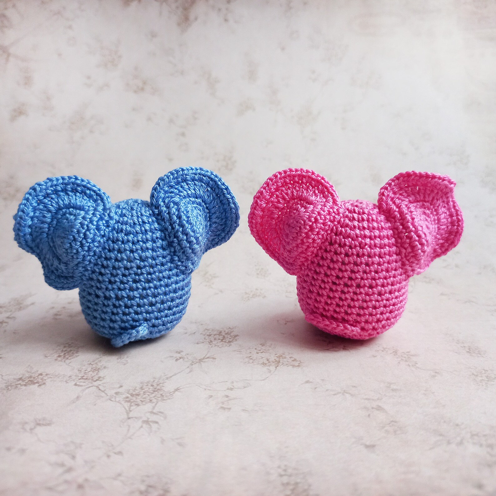 Crochet Elephant Pattern Keychain - Cute Amigurumi Desk Decor - Easy ...