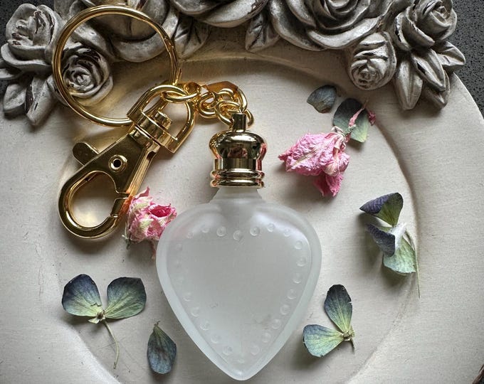 Botanical Perfume Heart Charm Keychain: Choose Your Fragrance - Etsy