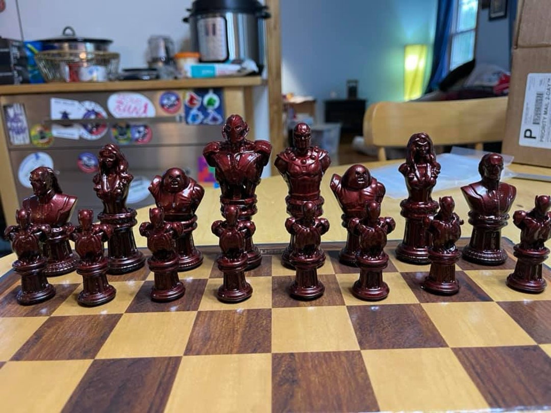 Marvel Chess Set: MCU Character Chess Pieces - Etsy