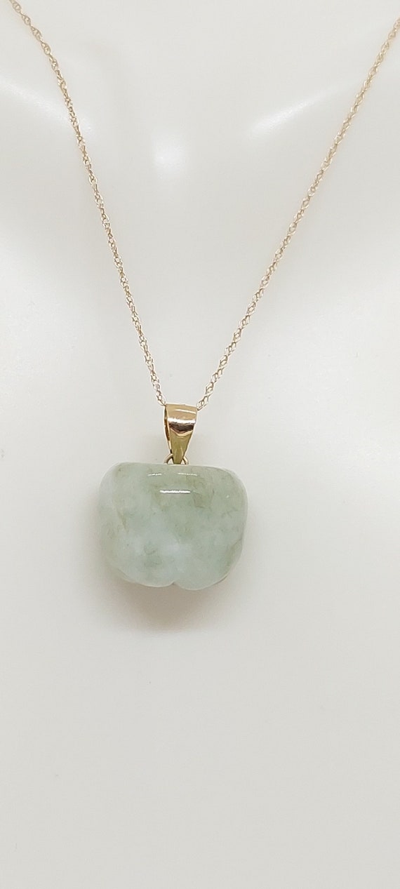 Jade apple pendant store