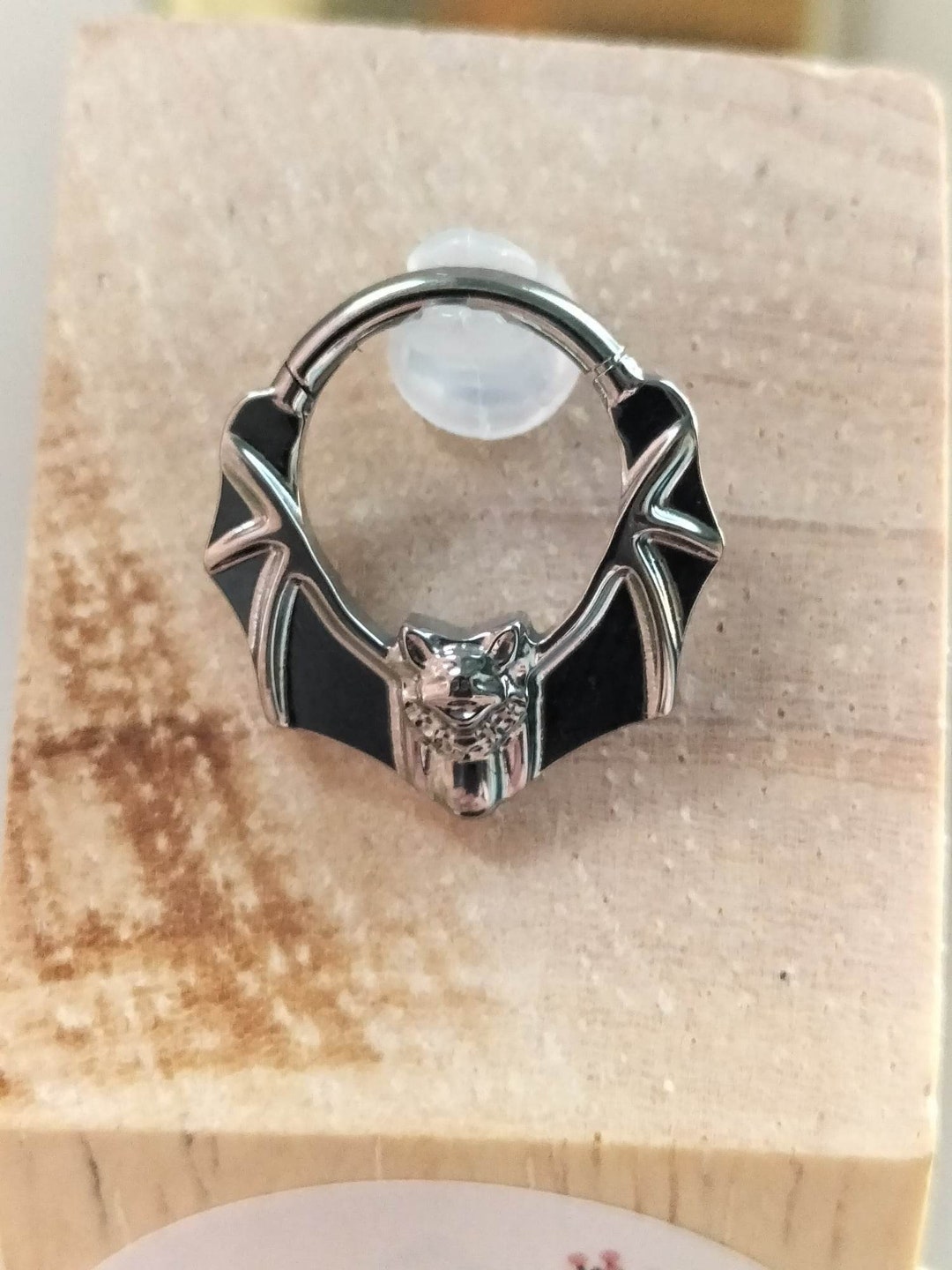 Front Facing Flying Bat Hinged Clicker Ring / Septum Daith - Etsy