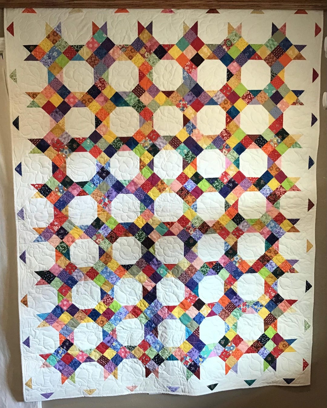 Delaware’s Flagstones Quilt Block, Lap Size Quilt, Scrappy Quilt, Free ...