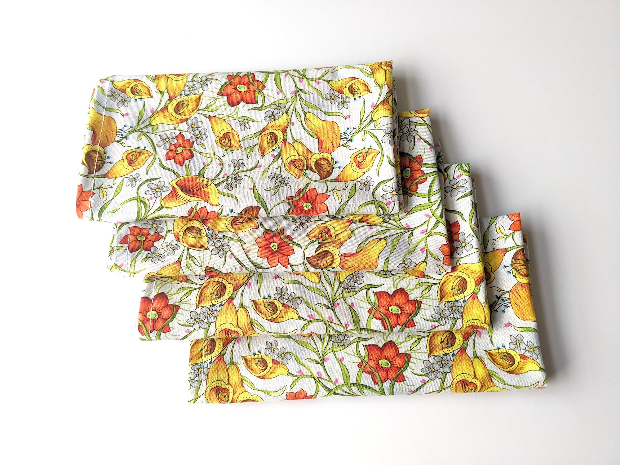 Retro Wildflower Napkins, Flower Napkins, Boho Napkin, Grandnillenial ...