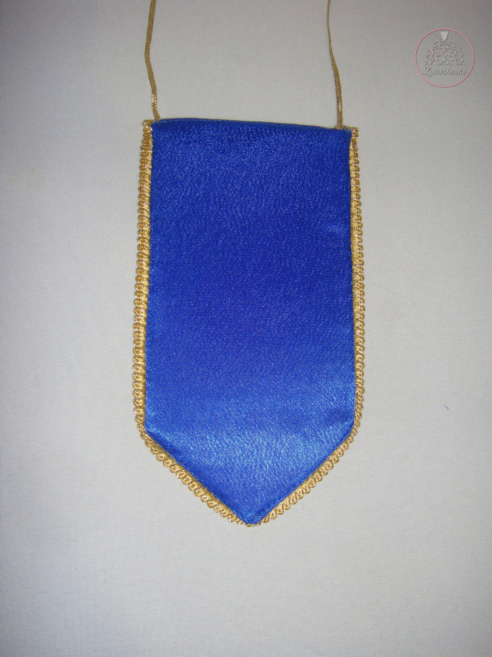 Souvenir Pennant With Embroidered Old Ukrainian Tryzub. - Etsy