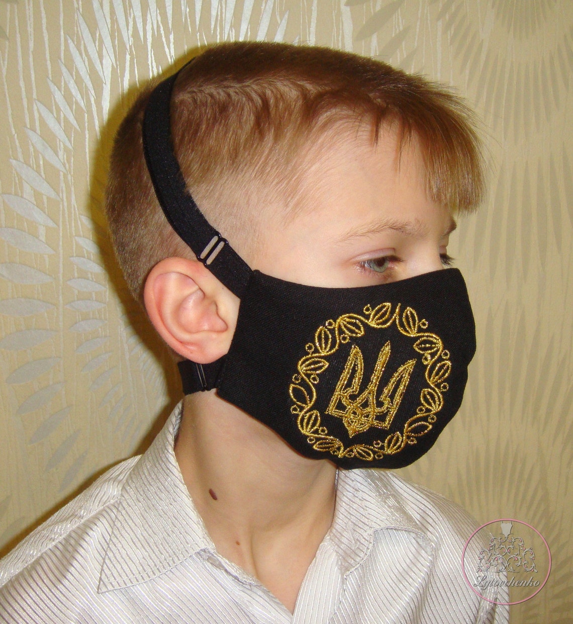 Ukrainian Linen Black Face Mask With Old Ukrainian Tryzub for - Etsy