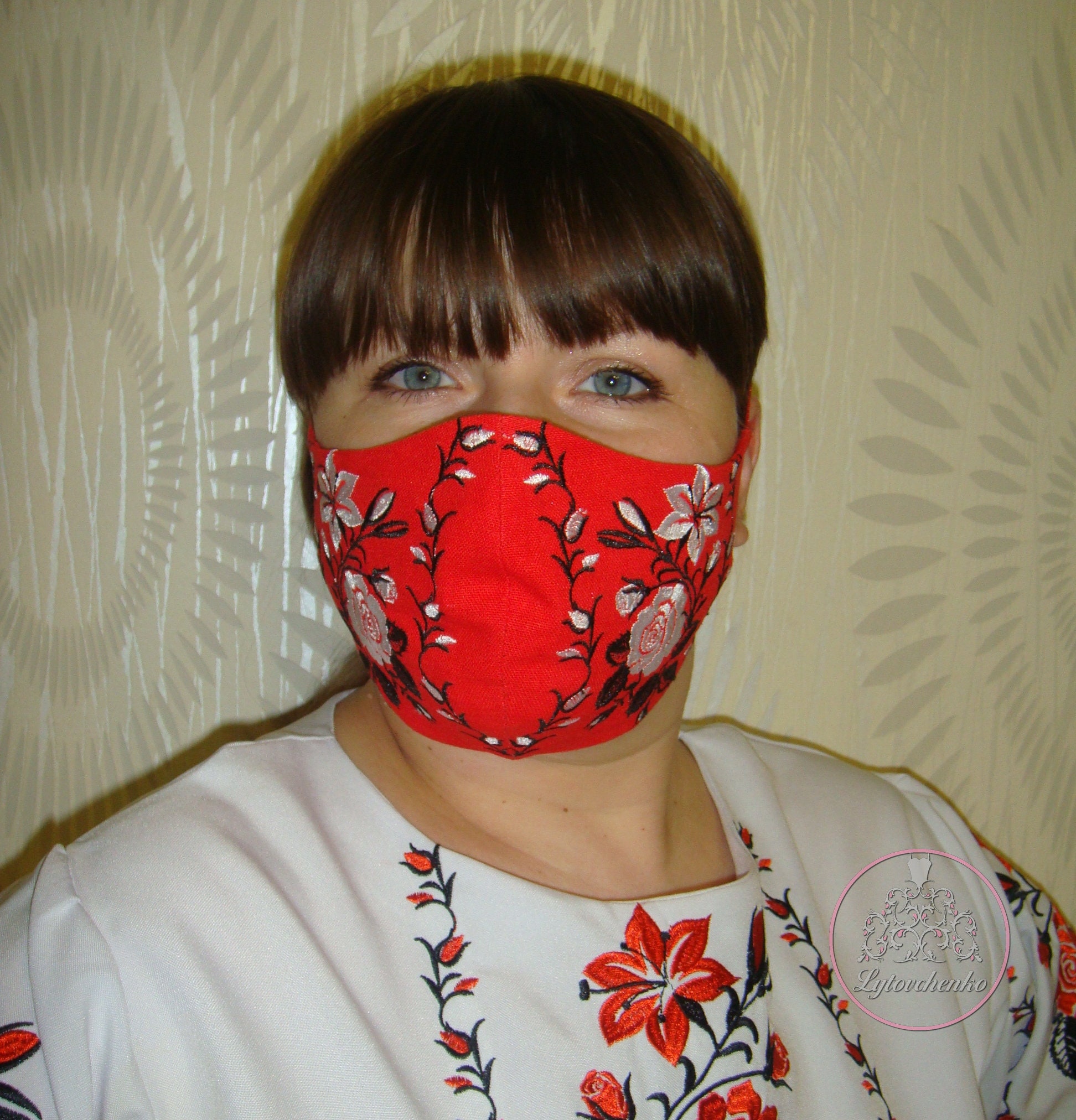 Linen Red Face Mask With Embroidered Roses for a Women. Washable ...