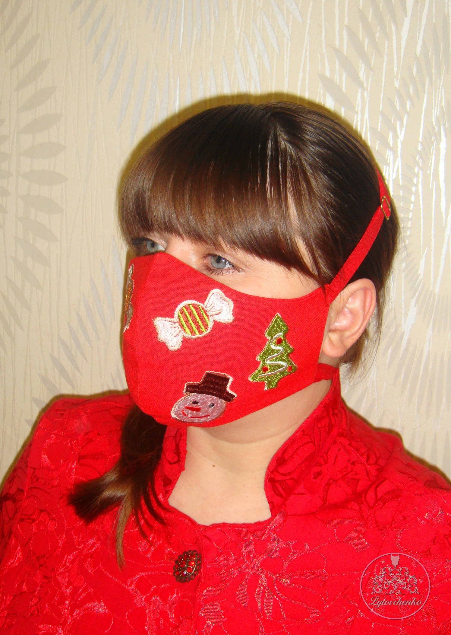 Embroidered Red Linen Face Mask for Christmas Holidays. Washable ...