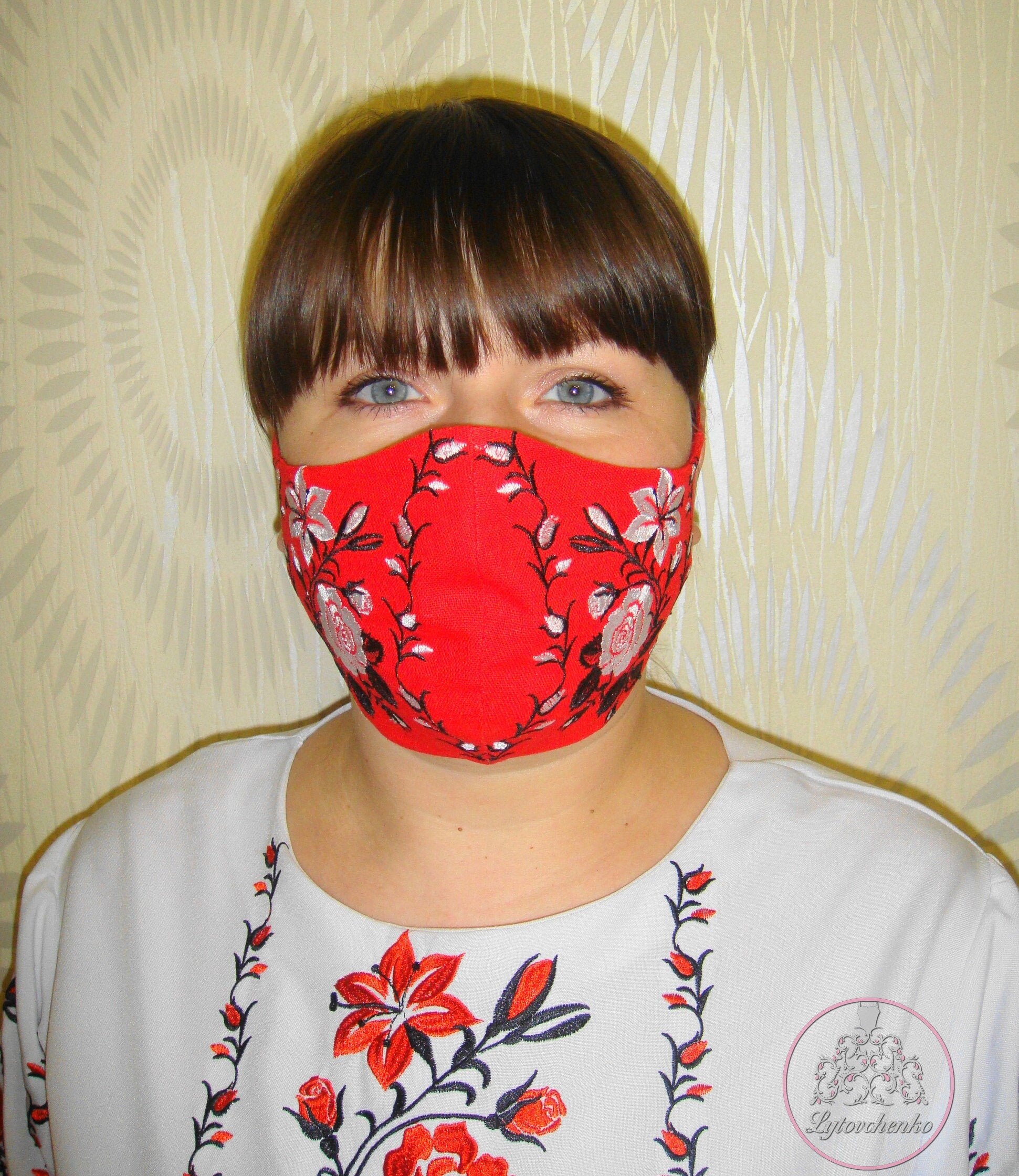 Linen Red Face Mask With Embroidered Roses for a Women. Washable ...