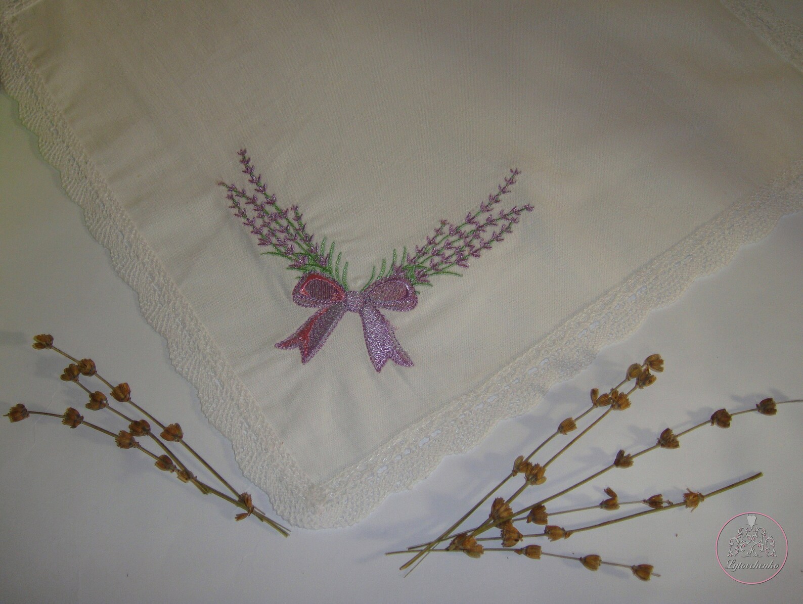 Lavender Bouquet Embroidered Kitchen Set of 6 Napkins, Machine ...