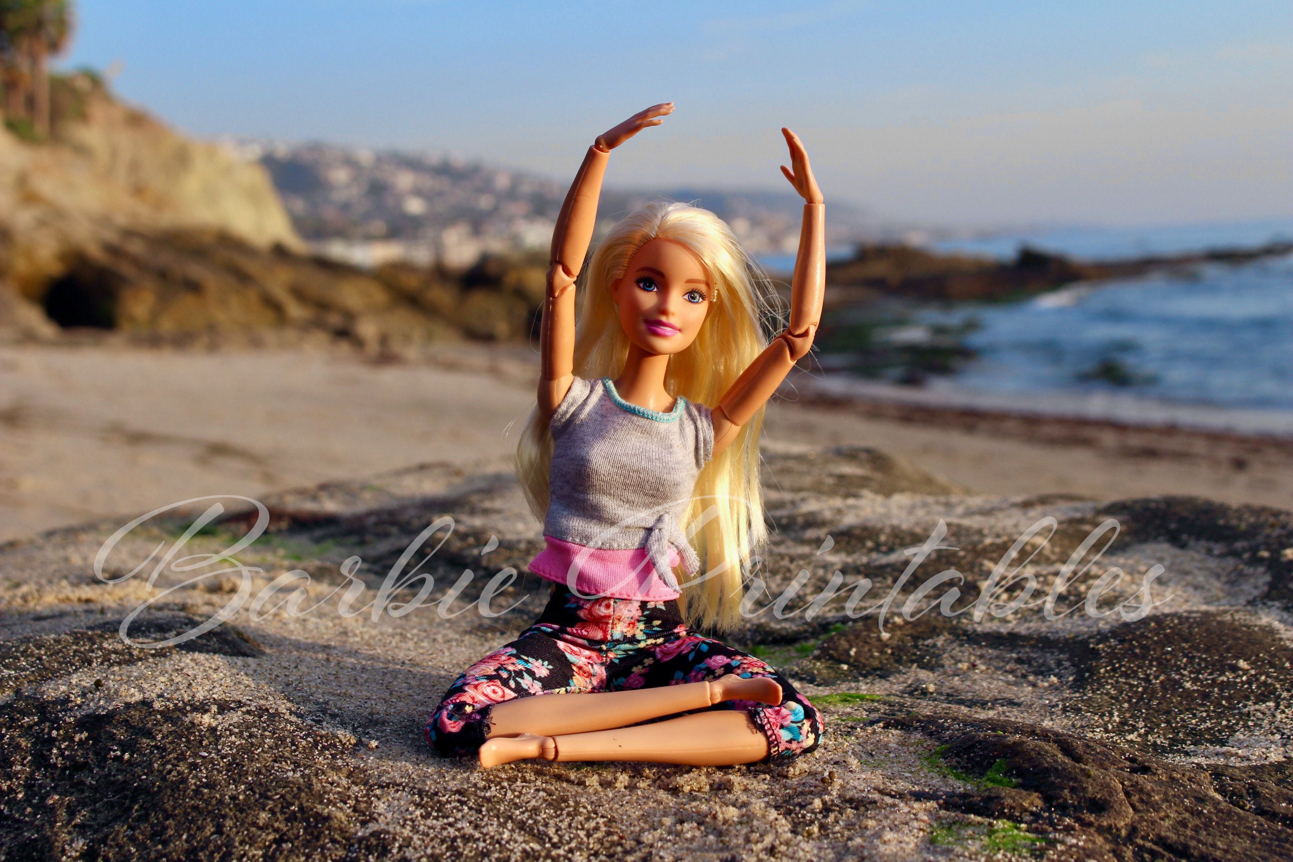 Living Room Wall Print/ Barbie Doll Wall Art/ Printable - Etsy