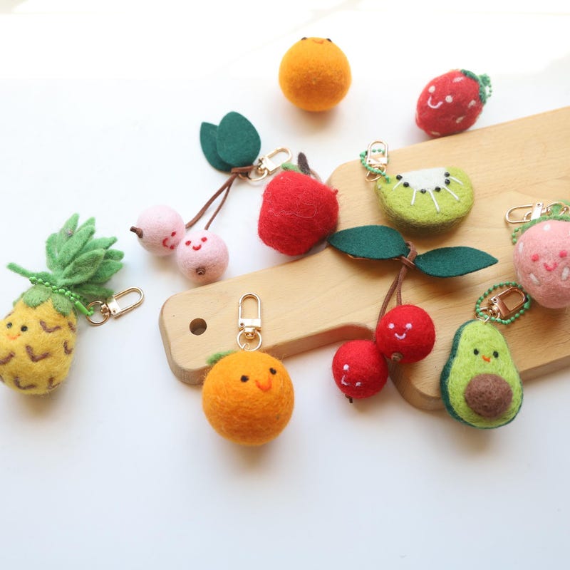 Felt Keychain - Etsy