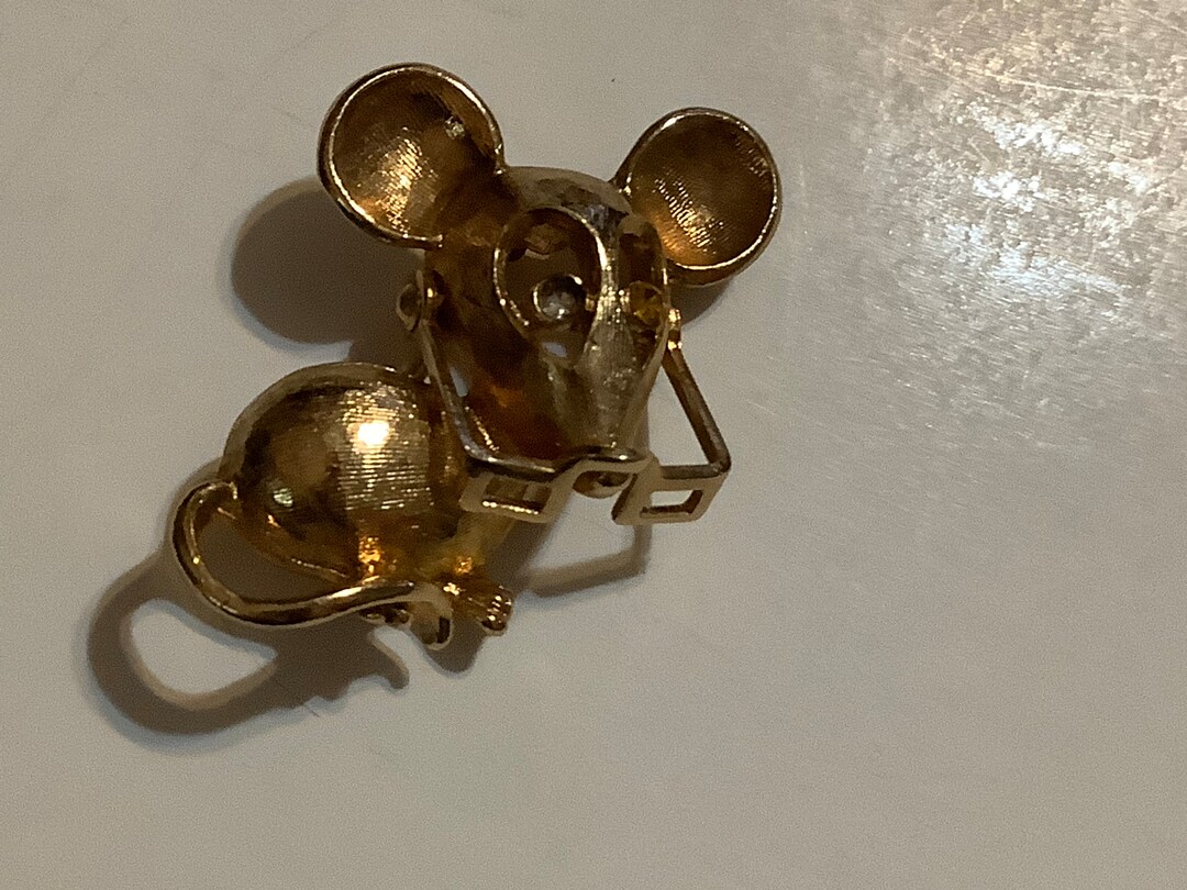Avon Mouse Brooch Vintage - Etsy