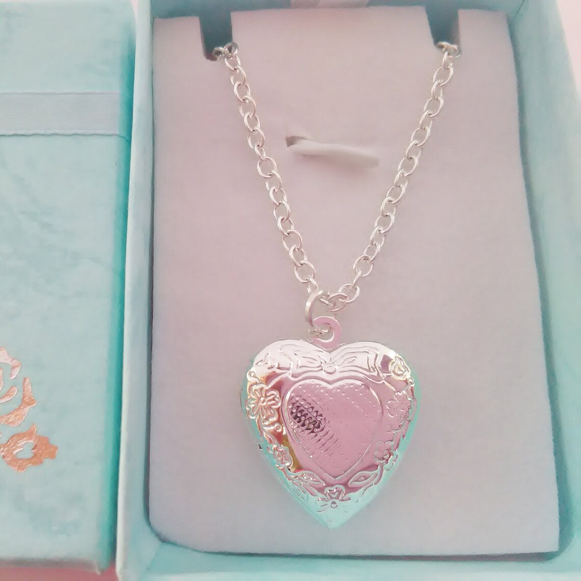 Child Heart Locket Pendant Necklace 20mm 3/4in on Silver Plated Chain ...