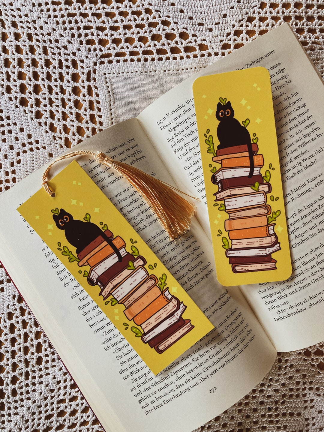 Library Cat Bookmark Green - Etsy
