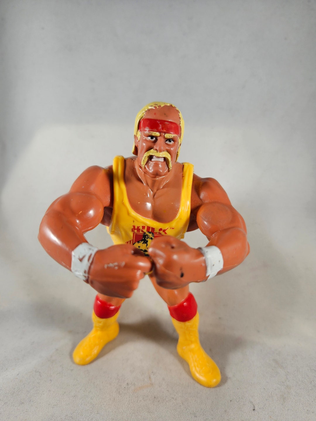 WWF Vintage Hulk Hogan 1991 Hasbro Series 2 Titan Sports Bear Hug ...