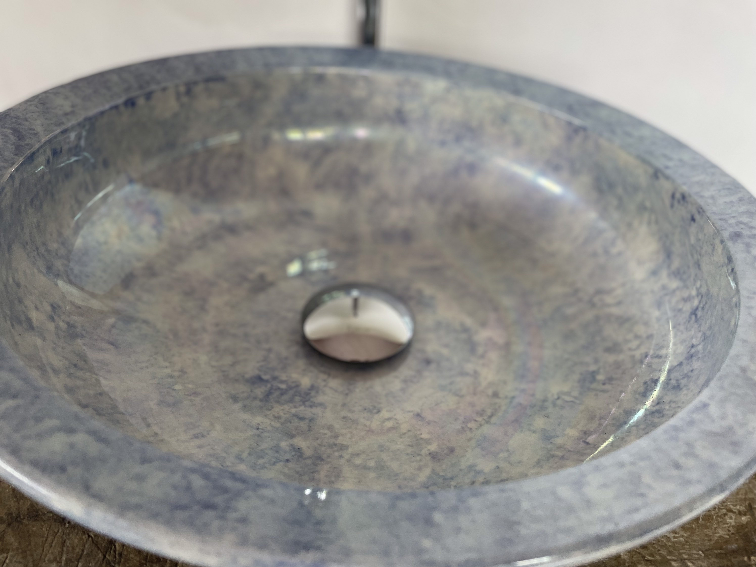 Love & Lustre. Large Vintage Vessel Sink. - Etsy