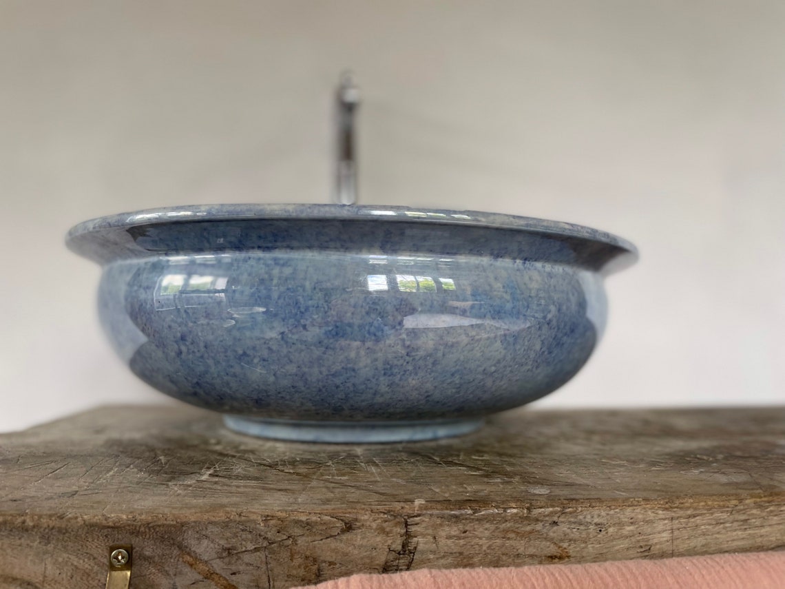 Love & Lustre. Large Vintage Vessel Sink. - Etsy