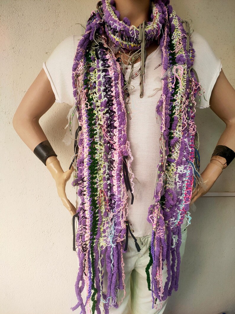 Die Frayed Yarn Necklace Scruffy Torn Jewelry Textile Striped Scarf ...