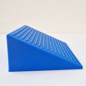 Silicone Stone Wedge/ Artstone Support - Etsy