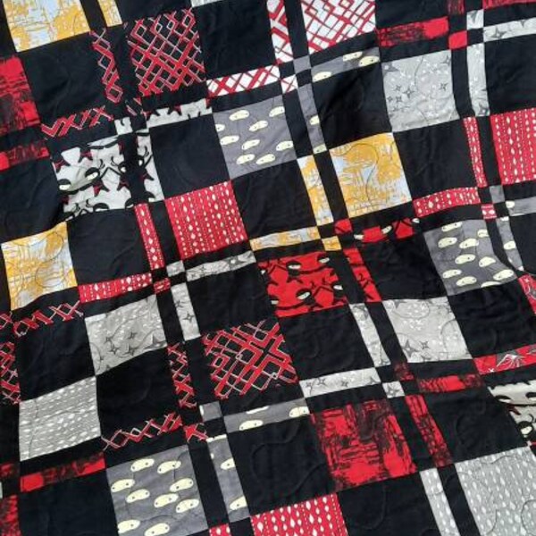 Red and Gray Quilt - Etsy
