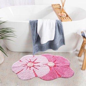 Pink Flower Bath Mat Daisy Light Pink Blush Peach Coral Cute Bathroom ...